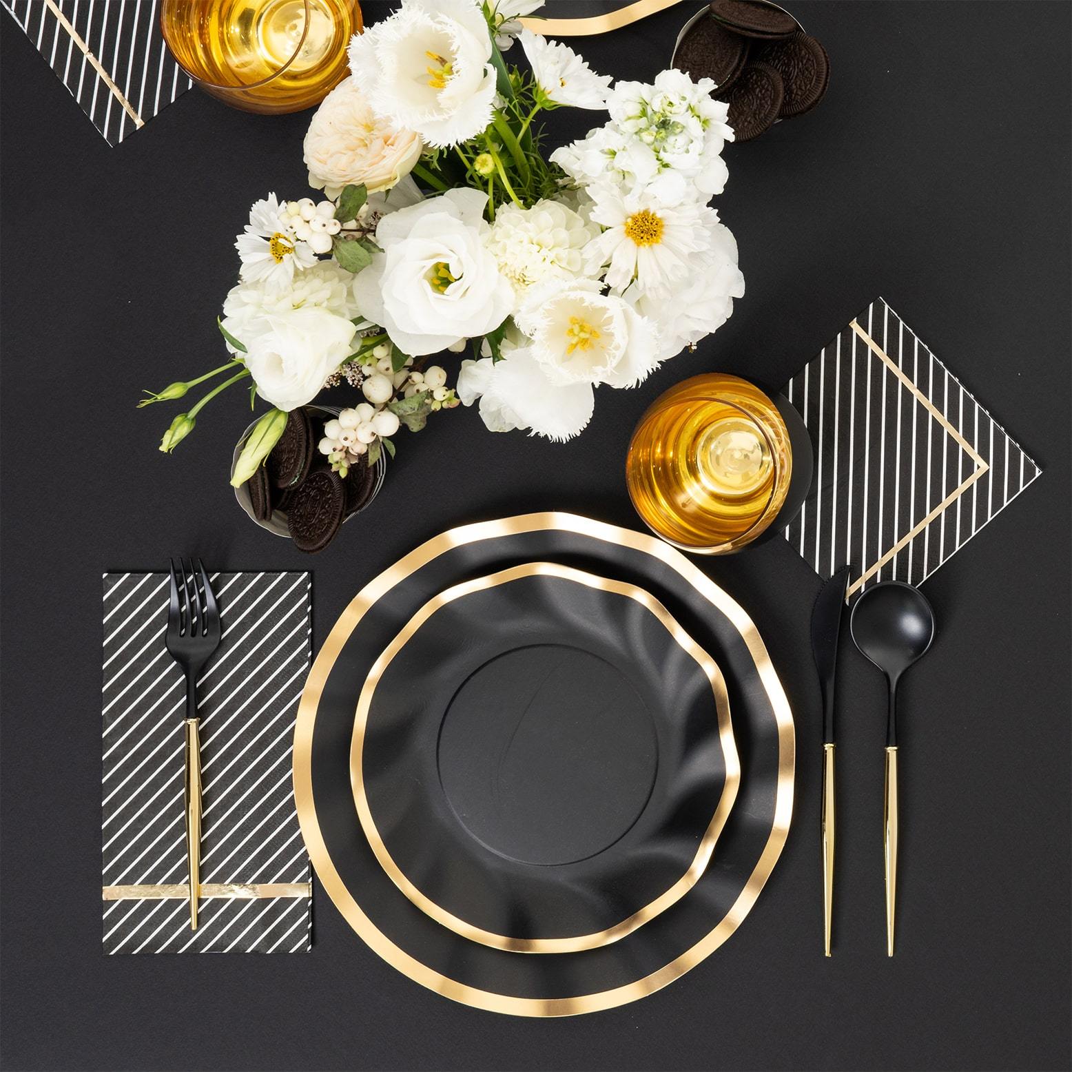 Everyday Black Table Setting – Sophistiplate LLC
