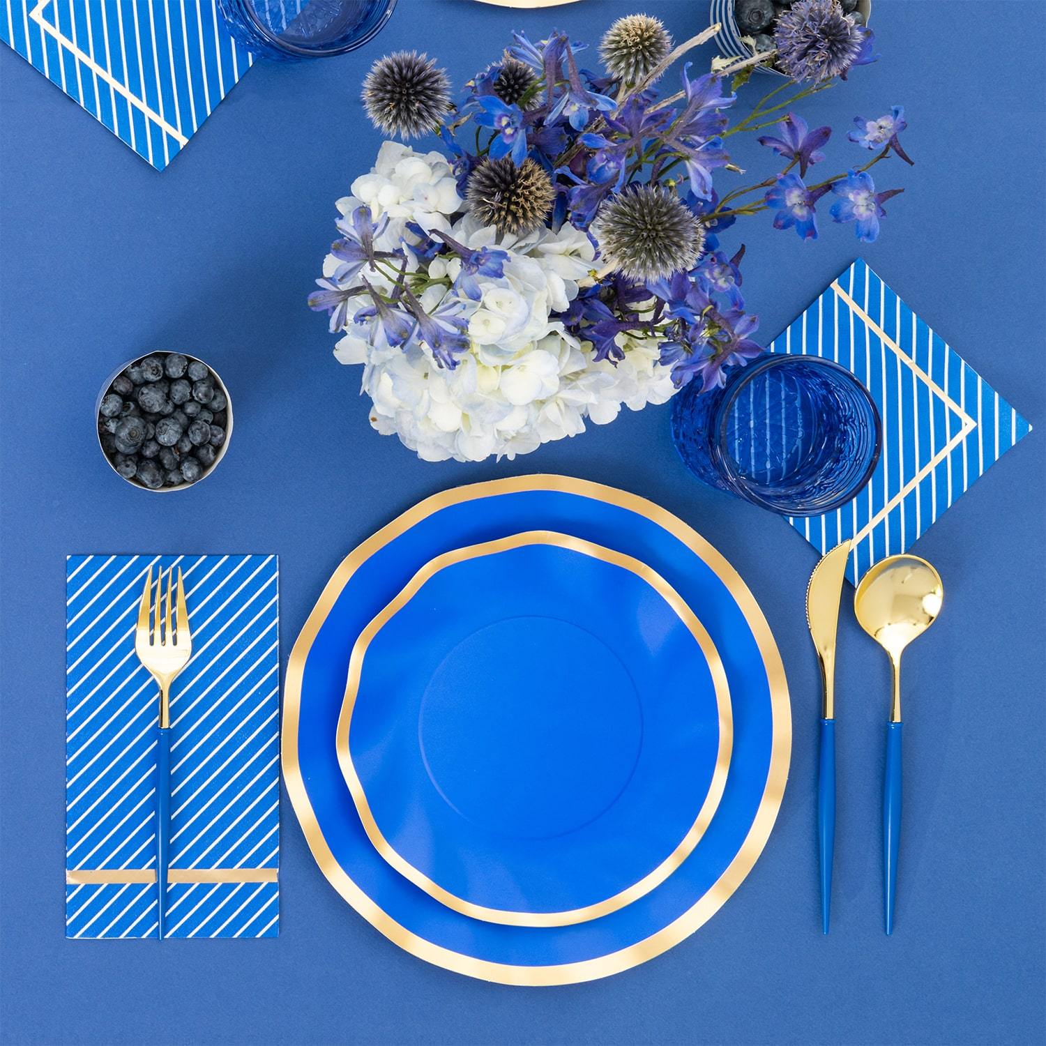 Everyday Blue Table Setting – Sophistiplate LLC